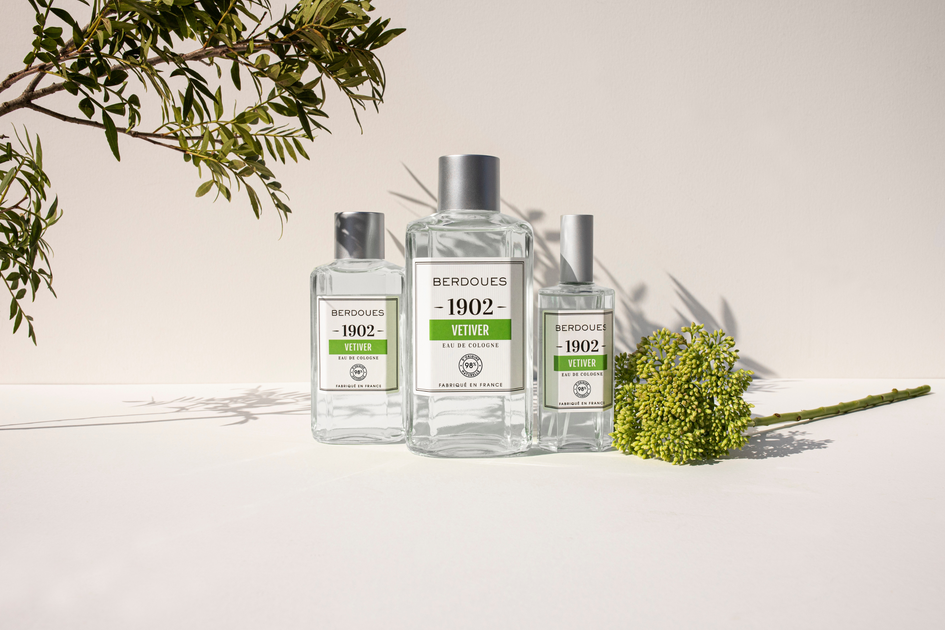 Notes de tête, de cœur et de fond : comprendre la structure d’un parfum